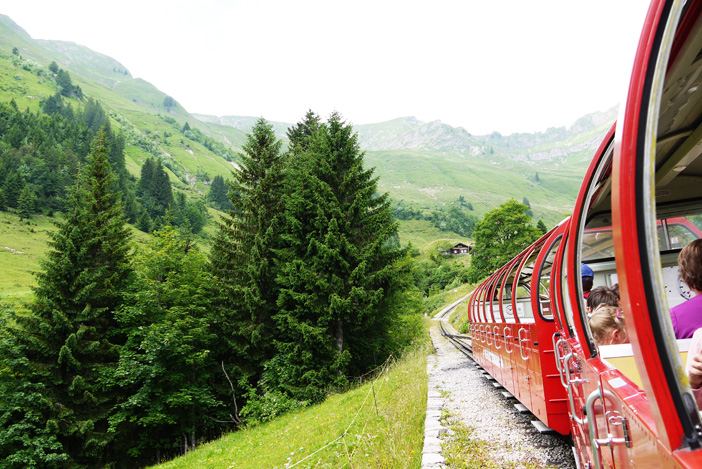 HighlightSwitzerlandRothornBahn – Travel.Snap.Stories